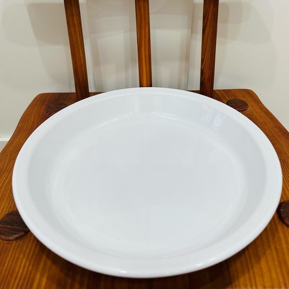 Corningware | Kitchen | Vintage Corning Ware All White P39 Pie Plate ...